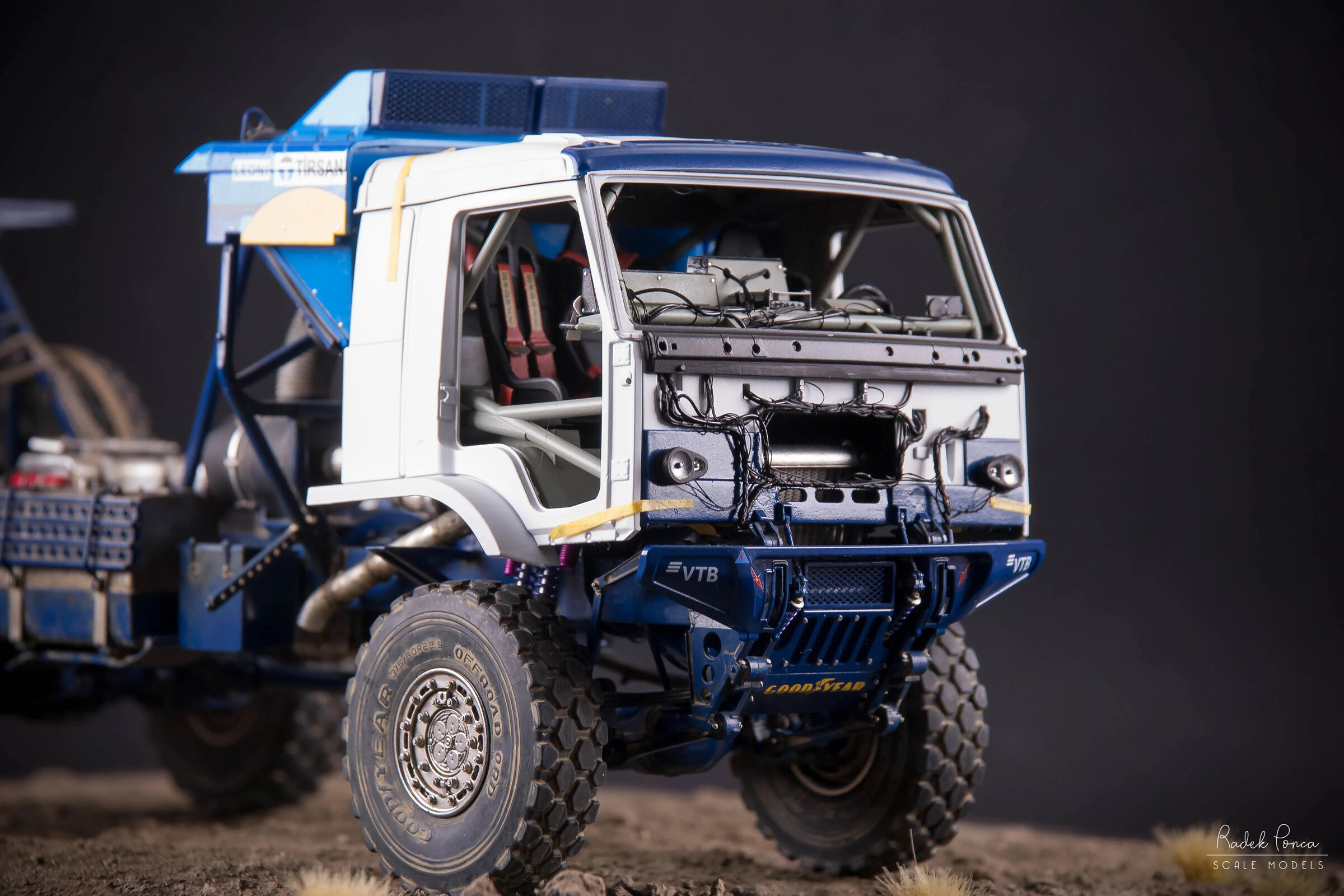 Kamaz 43509 | Zvezda 1:35